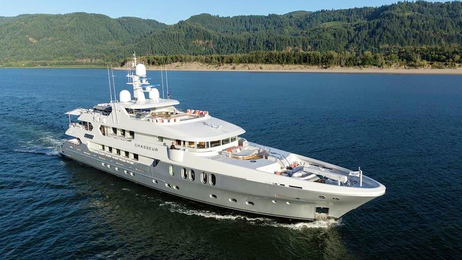 Hot Yachts for Spring Break 2021