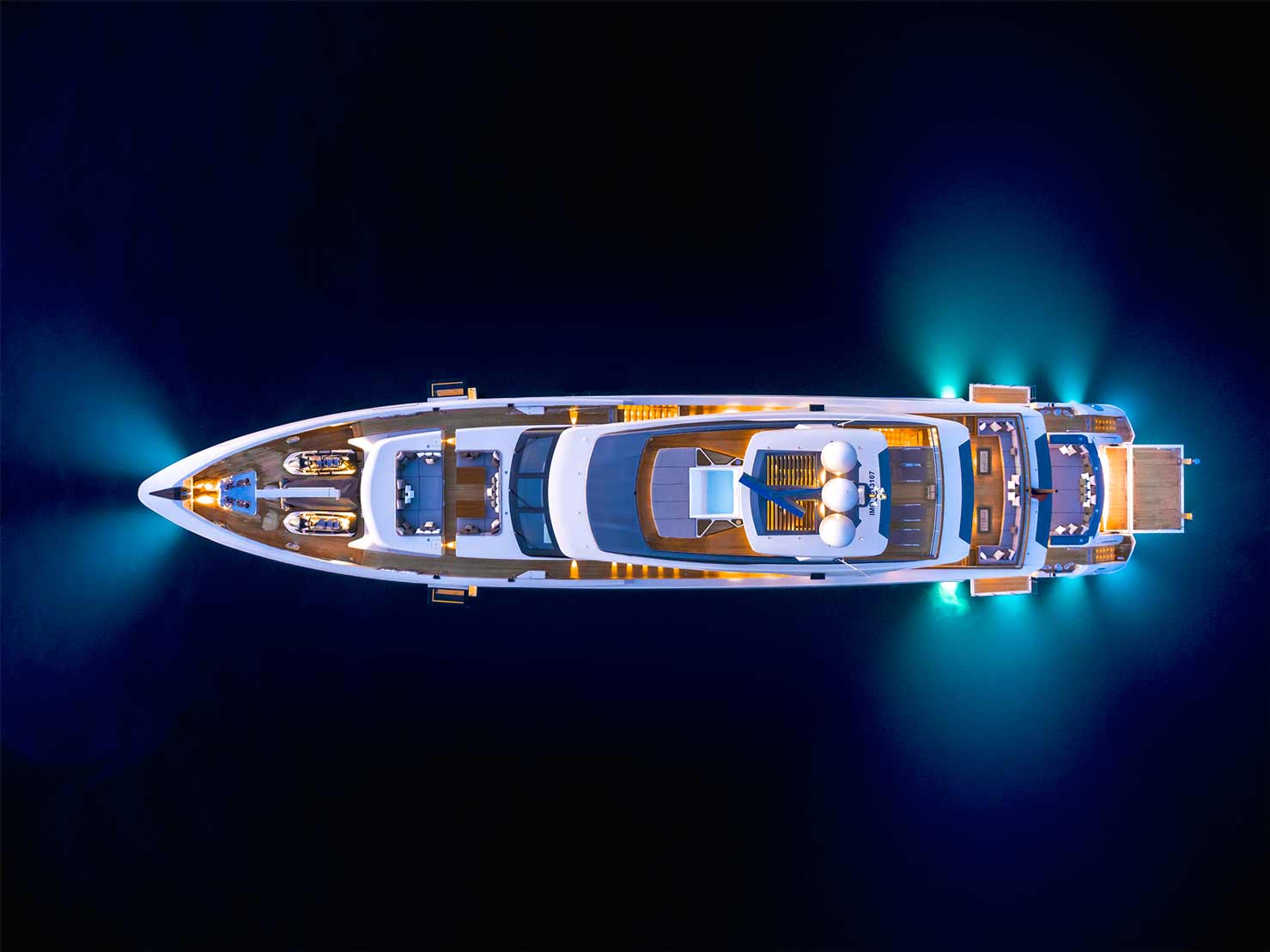 Tankoa Luxury Superyacht Vertige and 164 feet of fun