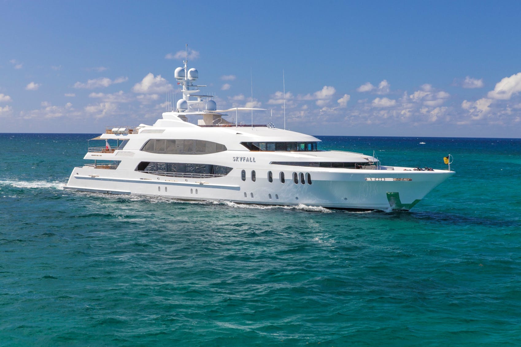 Hot Yachts for Spring Break 2021